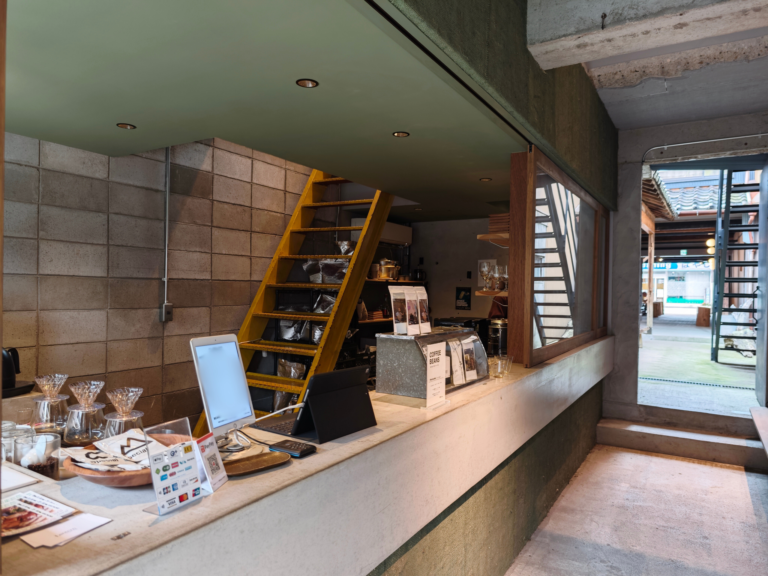 【haiz coffee roastery (ヘイズコーヒーロースタリー)／南砺市】井波エリアにあるお洒落カフェ。こだわり空間で自家焙煎珈琲を ...