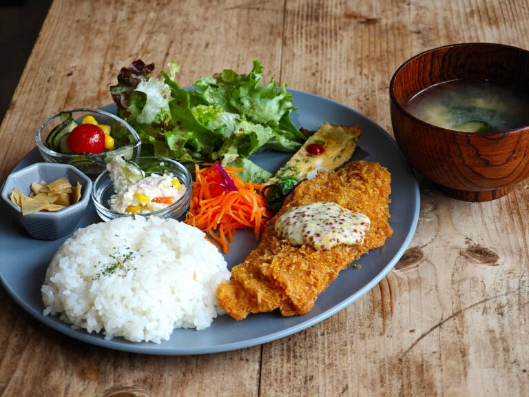 【sonzu 菓子屋(ソンズ)／魚津市】グルテンフリーの日替わりマフィンやシフォンケーキが美味しい | ツタエル富山